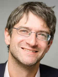 Леон Нейфах (Leon Neyfakh) (Продюсер, Актер озвучивания, Люди за кадром ...