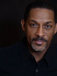 Камерон Арнетт (Cameron Arnett), Актер: фото, биография, фильмография ...