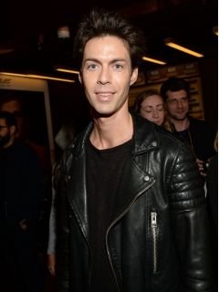 Марк Тишман (Mark Tishman) (Музыкант, Член жюри, Участник, Персонаж ...