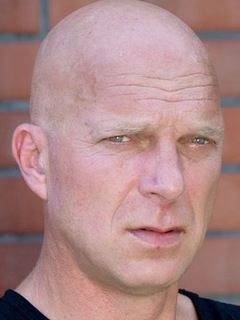 Дариуш Бискупски (Dariusz Biskupski), Актер: фото, биография, фильмография, новости - Вокруг ТВ.