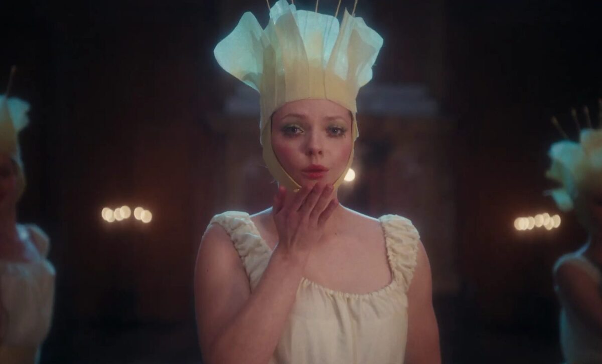 Фильм Гадкая сестра (Уродливая сводная сестра) 2025 (Den stygge ...